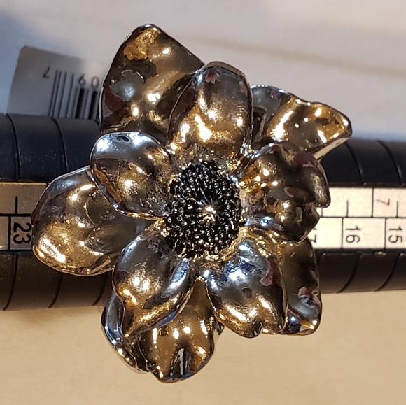 GANZ | Jewelry | Ganz Silver Tone Stretch Flower Ring | Poshmark